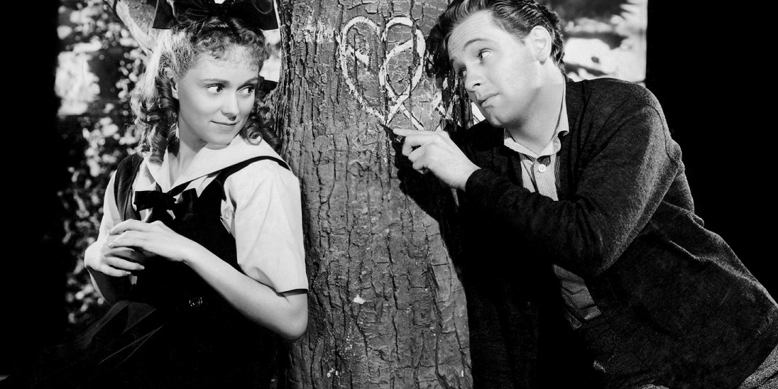 Review Flow - Into Film