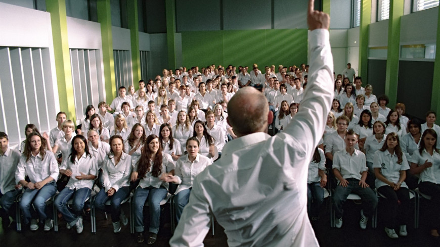 Review Flow - Into Film