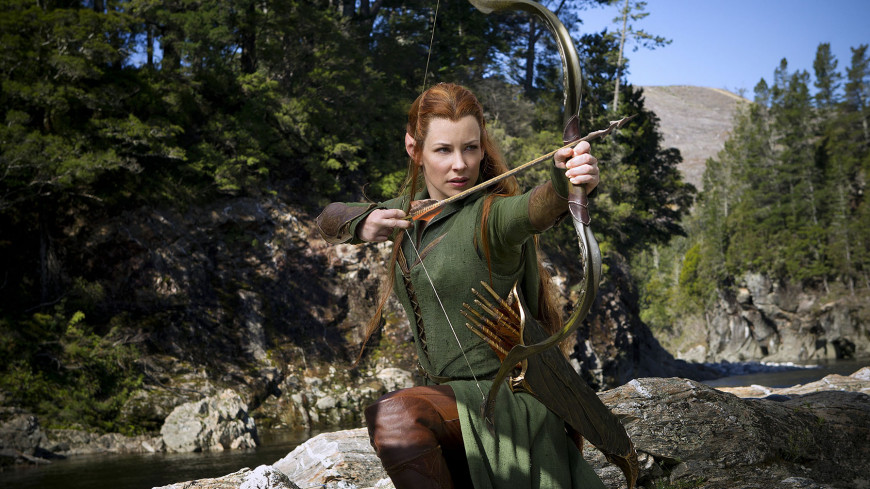 Film - The Hobbit: The Desolation of Smaug - Into Film