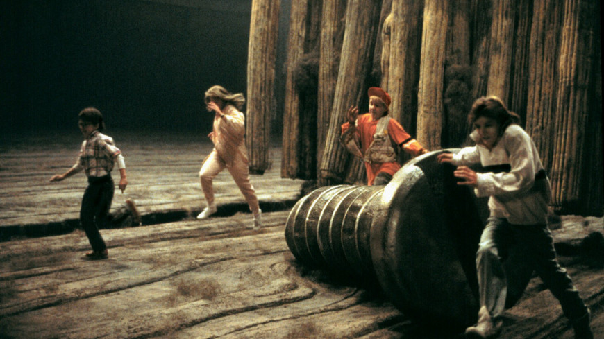 Film - Honey, I Shrunk the Kids - Into Film