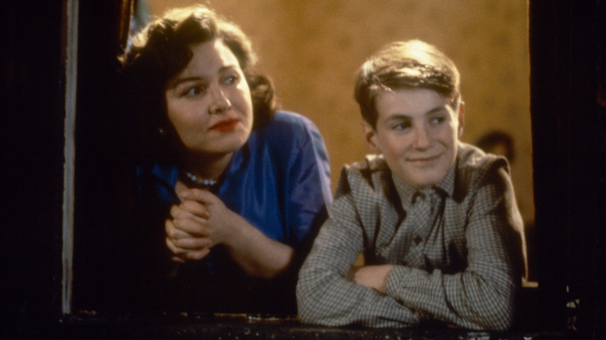 Film - The Long Day Closes - Into Film